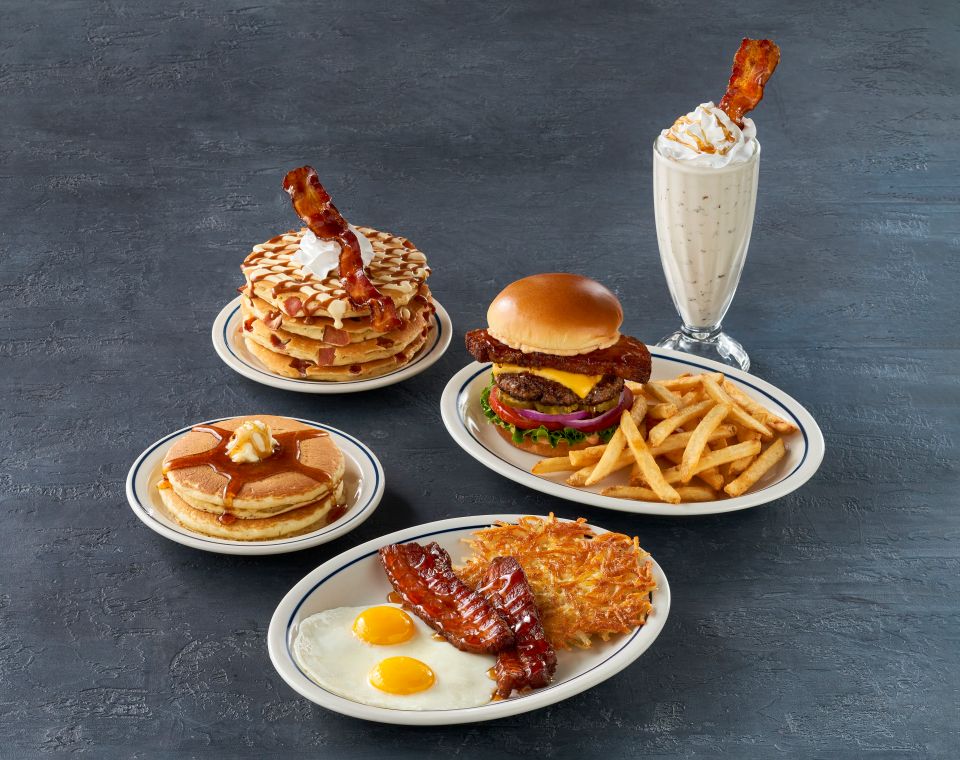 IHOP lanza nuevo menú “Bacon Obsession” para los amantes del tocino ...