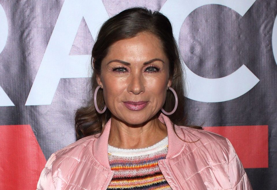 Lety Calderón sufre efectos secundarios tras recibir primera dosis de ...