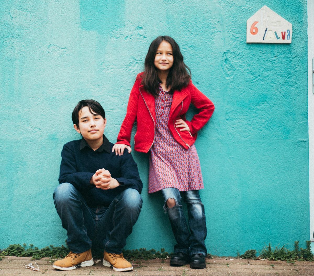 La música ya es algo serio para Isaac y Nora - La Opinión