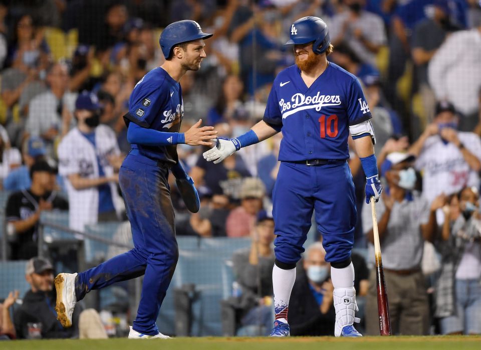 “Los Dodgers”, vestidos totalmente de azul por primera vez, ganan su ...