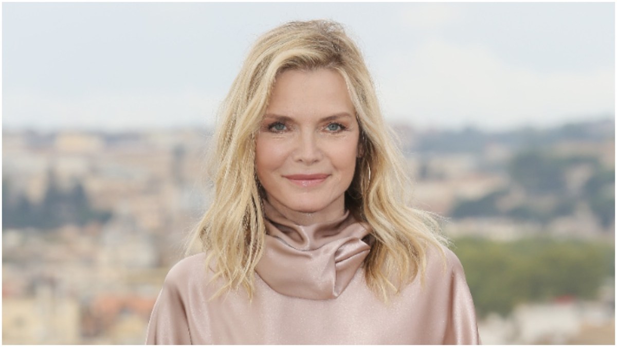 Así es la mansión de Pacific Palisades de la que Michelle Pfeiffer se ...