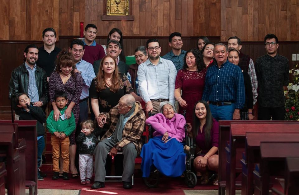 Los descendientes de Moctezuma en el México de hoy - La Opinión