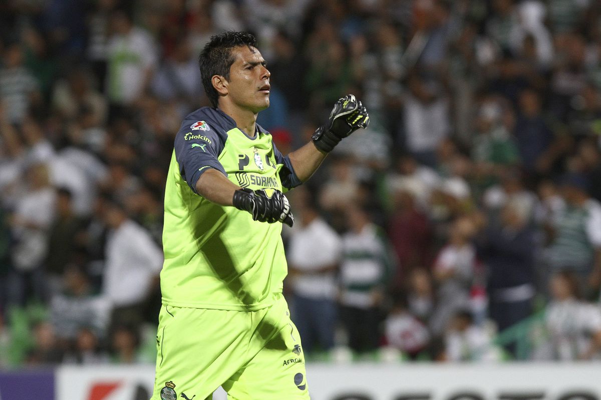 Oswaldo Sánchez confesó que aún se despierta llorando por el gol ... Oswaldo Sánchez confesó que aún se despierta llorando por el gol ...