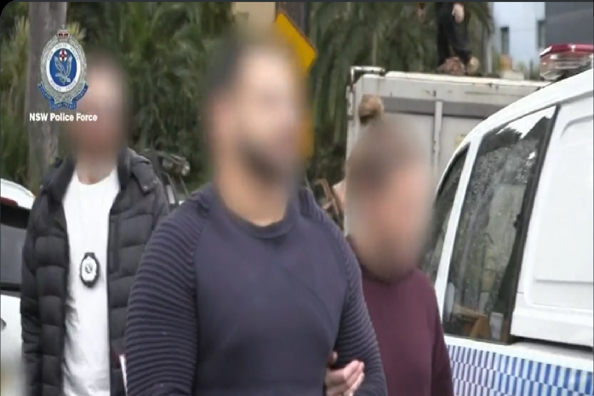 Video: Cae Pablo Escobar… de Australia; así lo detuvieron - La Opinión