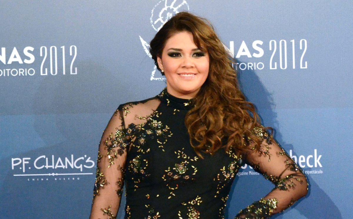 Así es la increíble mansión de Yuridia en espectacular y pintoresco ...