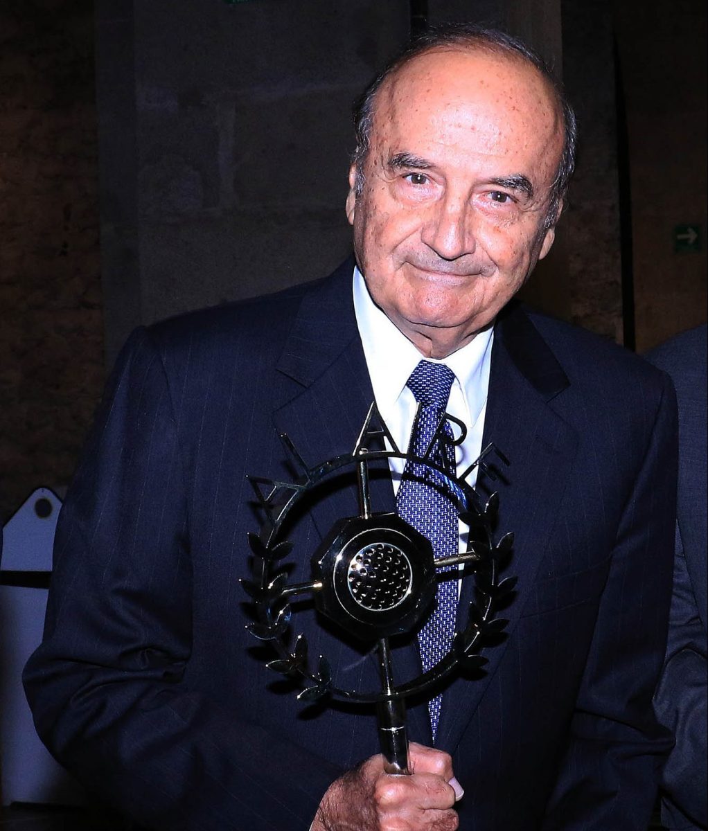 "Un talento legendario": la vida y legado de Fernando Von Rossum ...