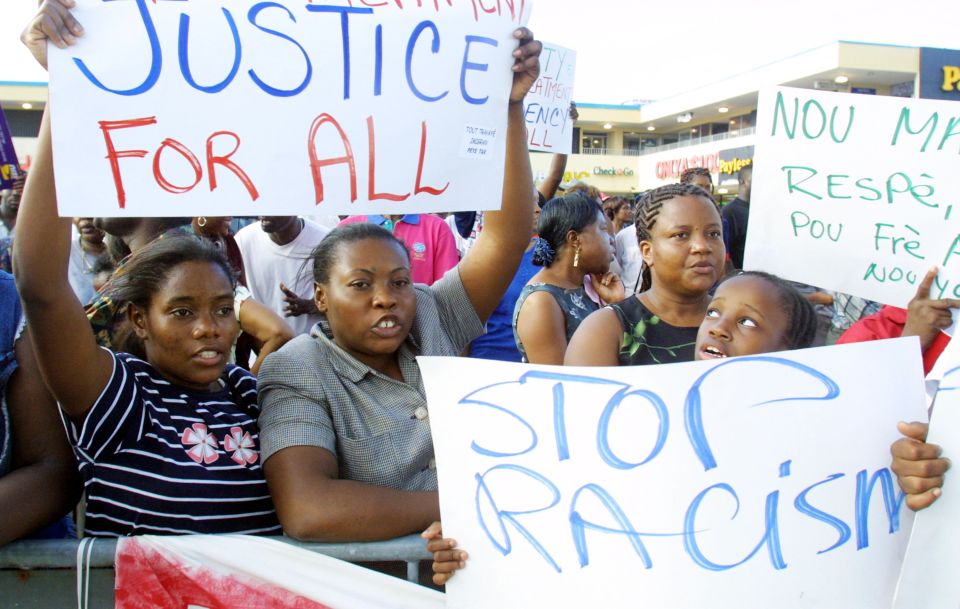 Inmigrantes negros tienen menos posibilidades de obtener la ciudadanía ...