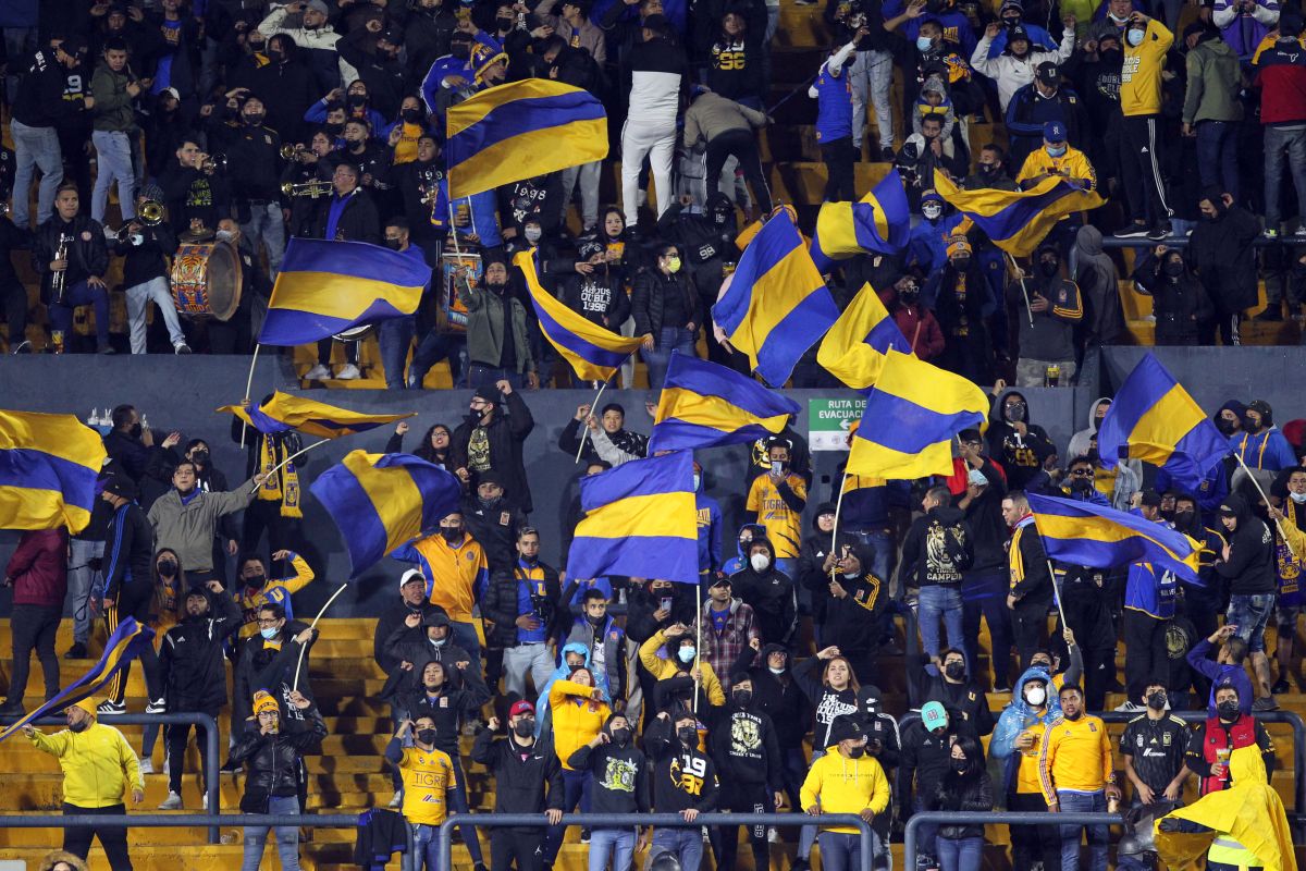 Las burlas no paran: Aficionado de Tigres hace trolleo épico a los fans ...