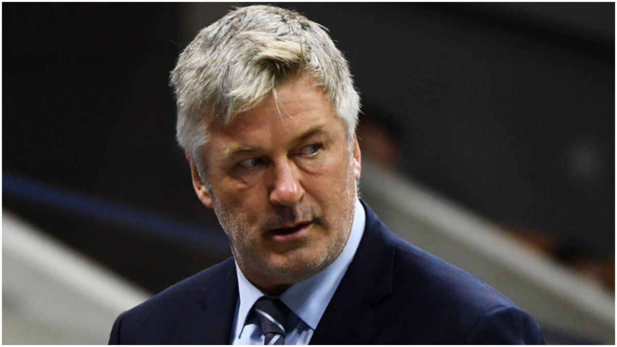 Alec Baldwin se refugia en sencilla casa rústica tras trágico accidente ...