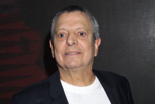 El actor César Bono es dado de alta luego de una complicada cirugía que ...