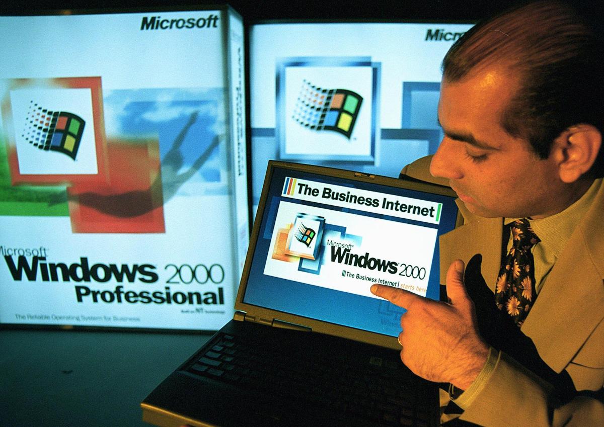 El día que Windows 2000 llegó al mercado - La Opinión