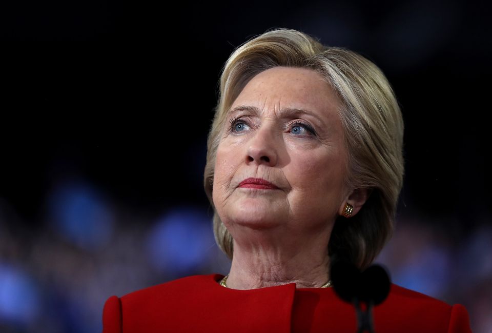 Hillary Clinton dijo que dio positivo por COVID, con síntomas leves ...