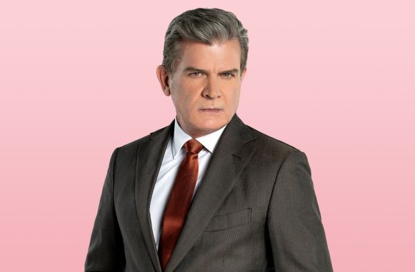 Sergio Basáñez Es Parte Del Elenco De ‘la Herencia Telenovela De Televisaunivision La Opinión