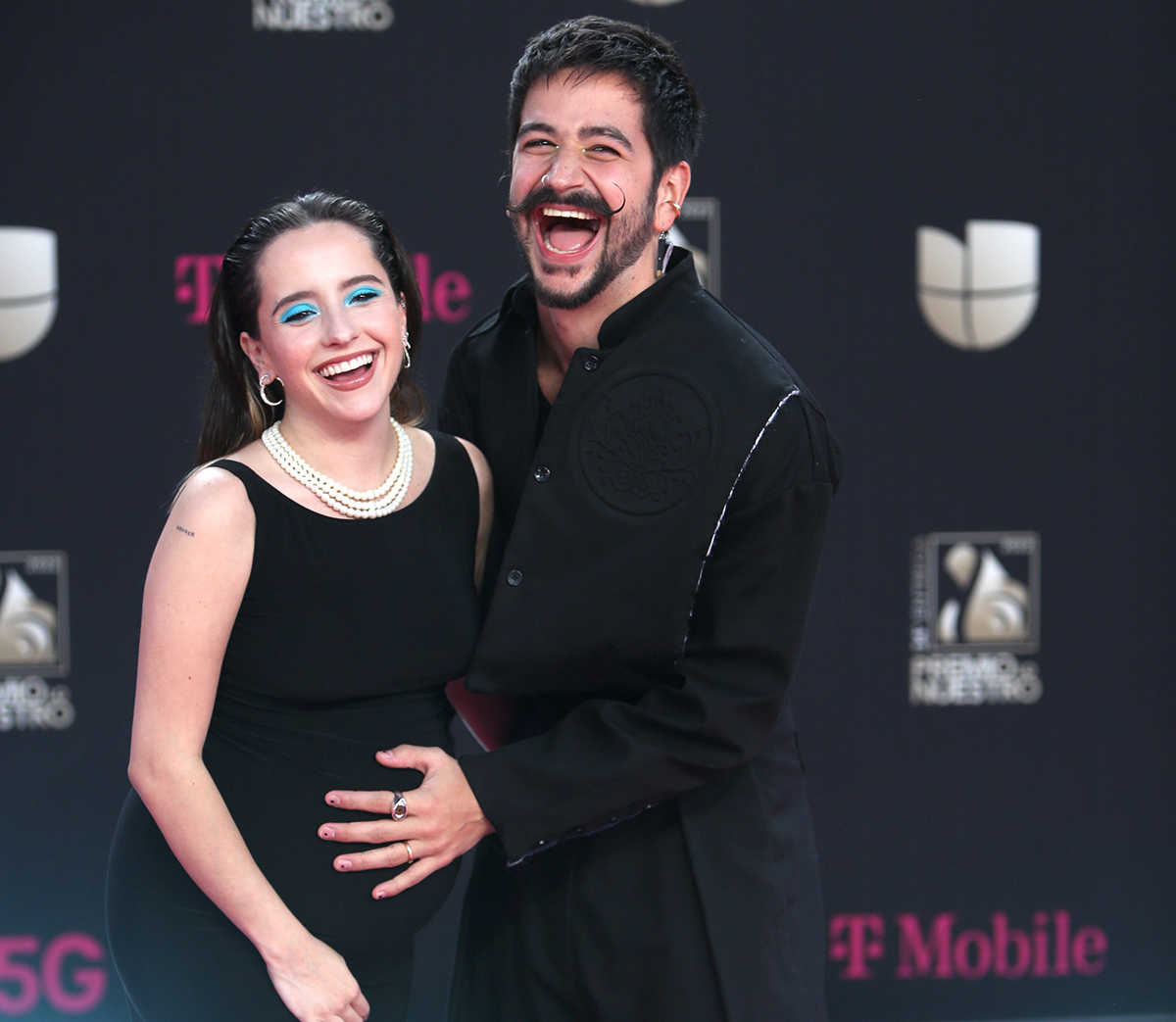 Camilo y Evaluna ya son papás: ¡Nació Índigo! - La Opinión