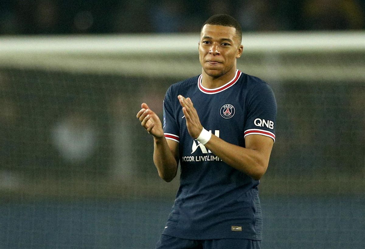 Continúa la novela Mbappé: El PSG afirma que Mbappé está todavía en ...
