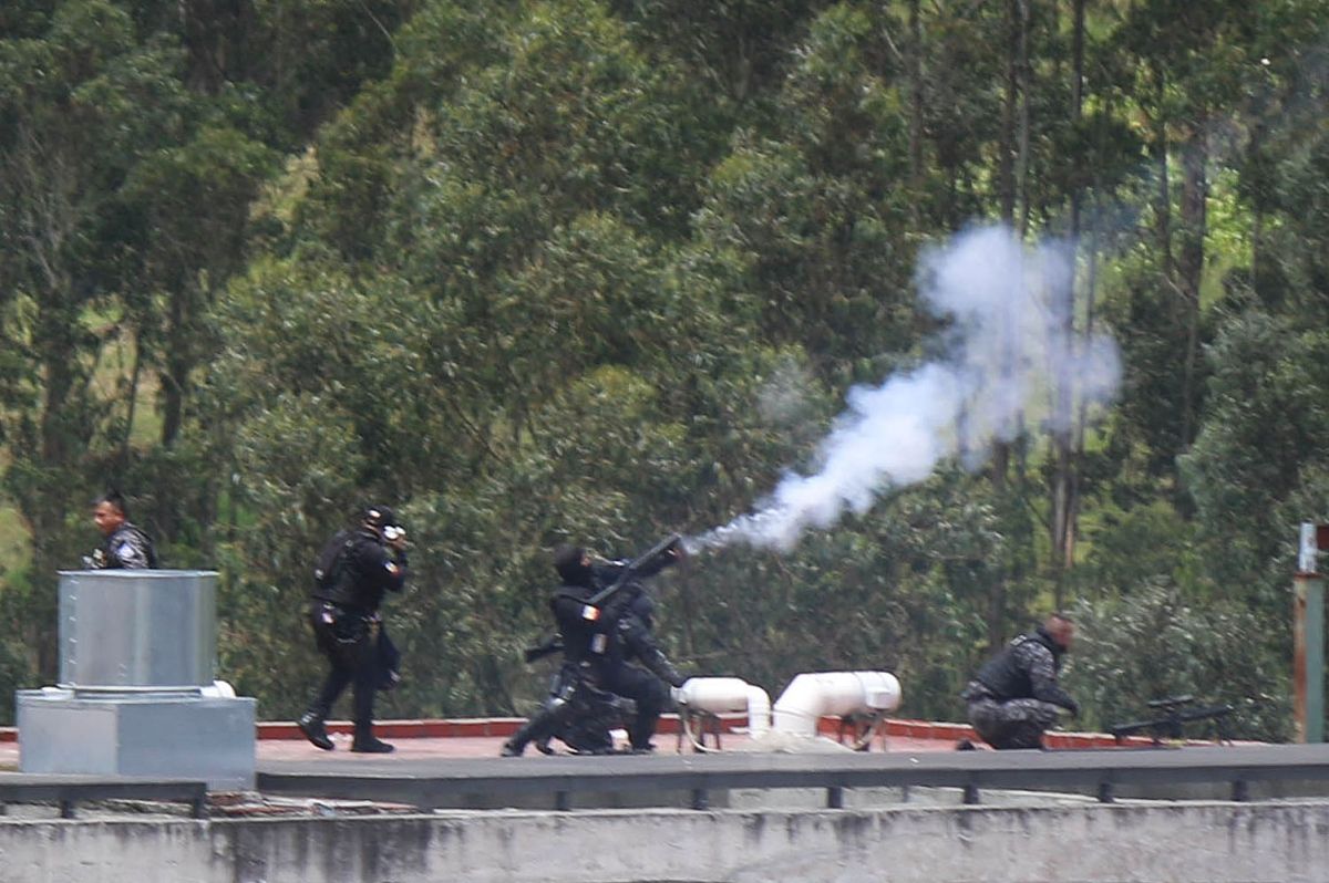 Motín en prisión de Ecuador deja al menos 12 muertos y varios heridos ...