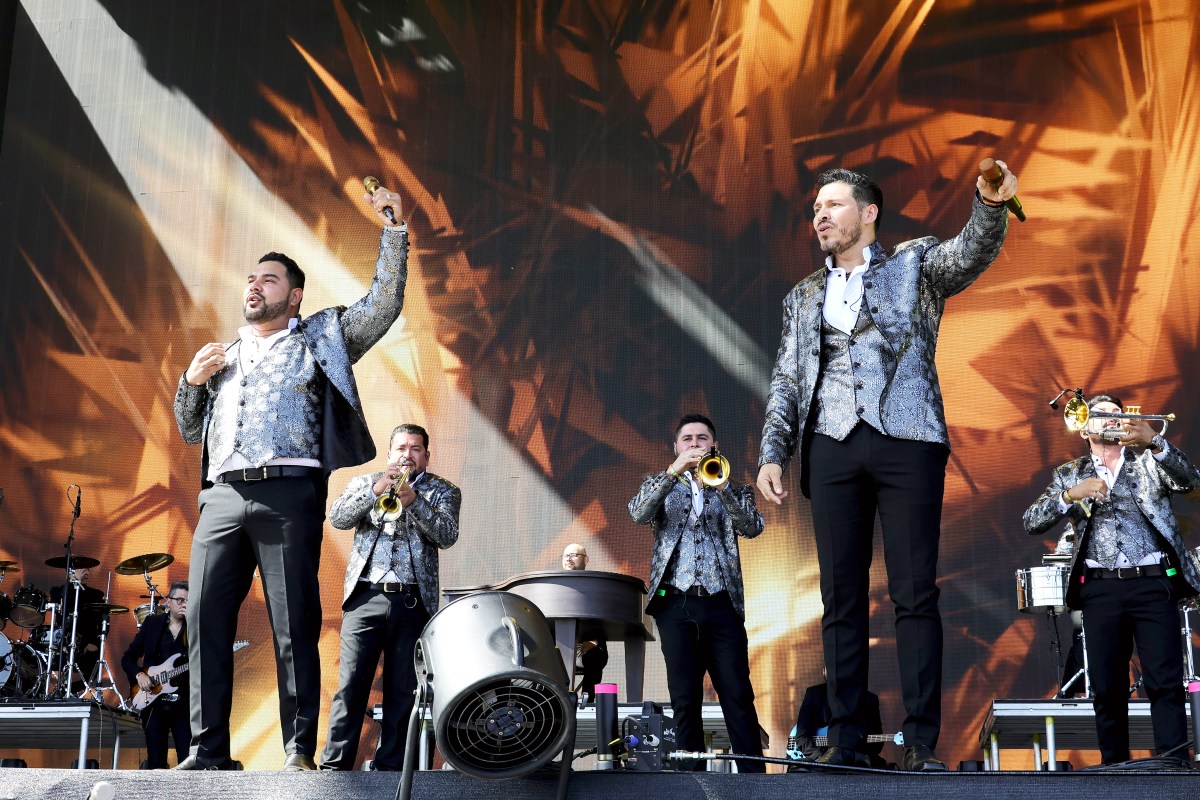 Banda MS hace vibrar a la audiencia del festival Coachella 2022 - La ...