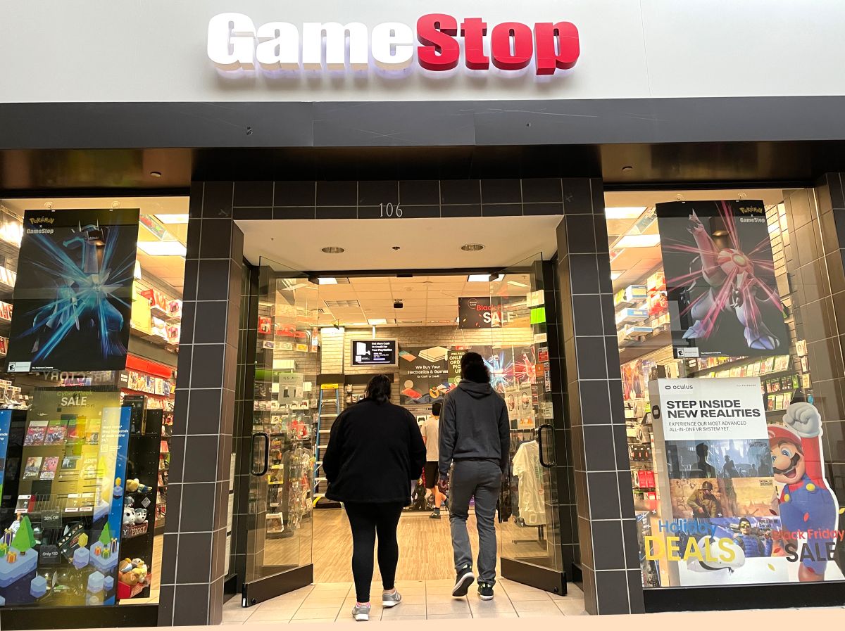 GameStop Pro Days Sale ya corre y termina mañana: habrá restock de PS5 ...