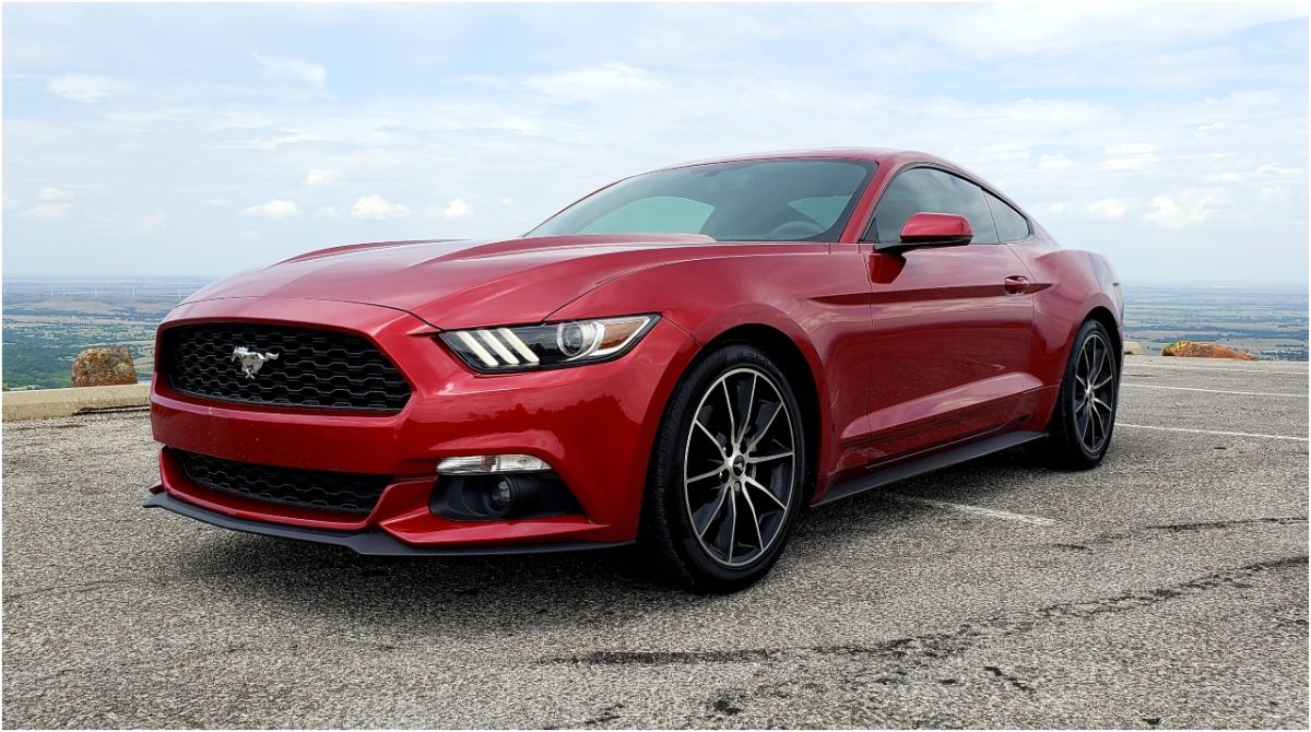 Ford revelará el Mustang de siguiente generación en Detroit - La Opinión