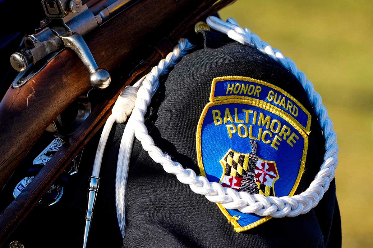 Oficial de Baltimore arrestado por intercambiar información de ...