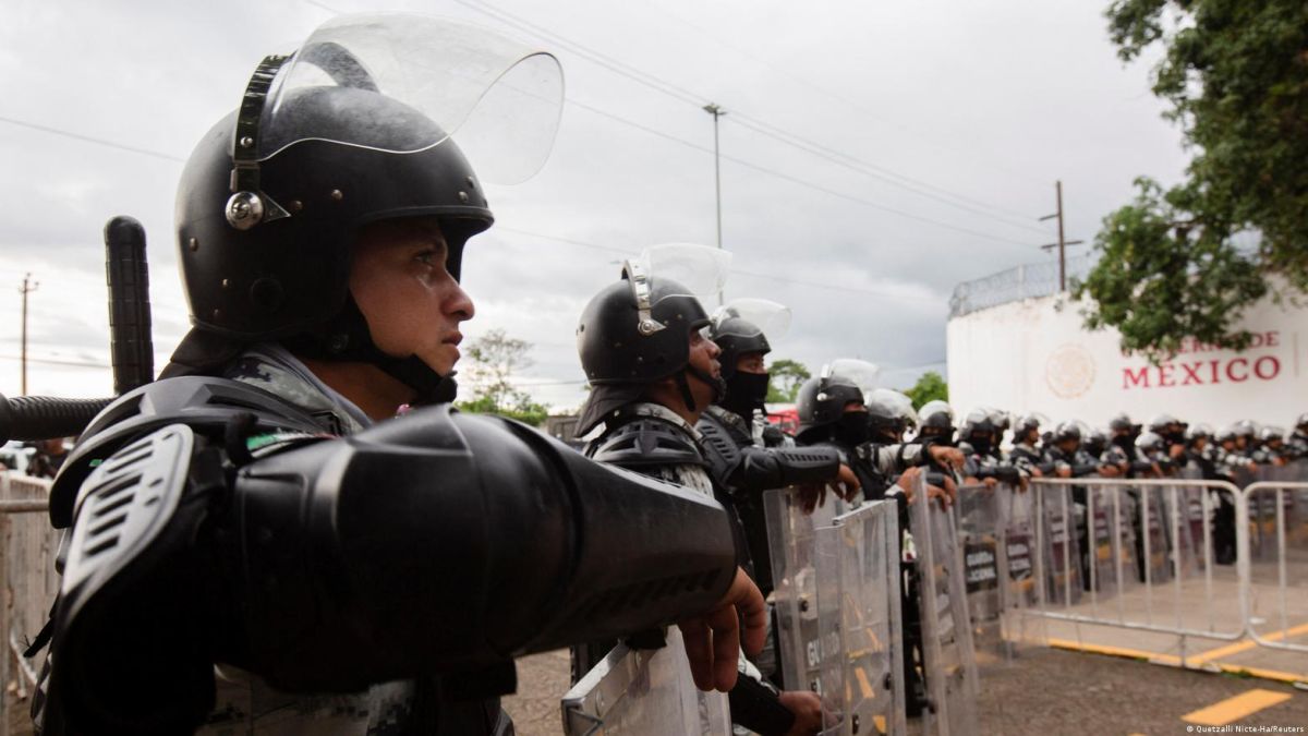 Amlo Militarizará Por Decreto La Guardia Nacional De México La Opinión