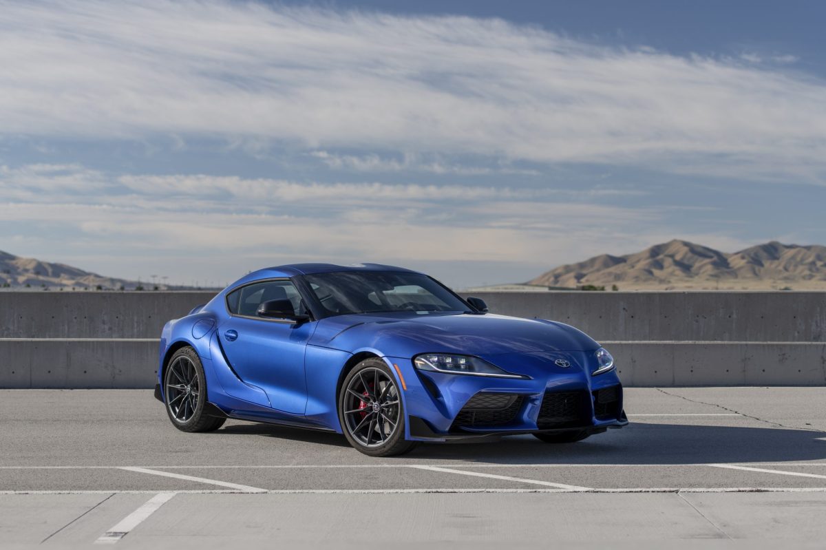 Toyota GR Supra 2023 suma una versión con transmisión manual - La Opinión