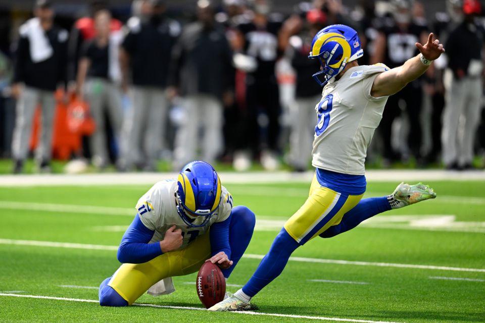 Los LA Rams hicieron valer su condición de campeones y sumaron su ...