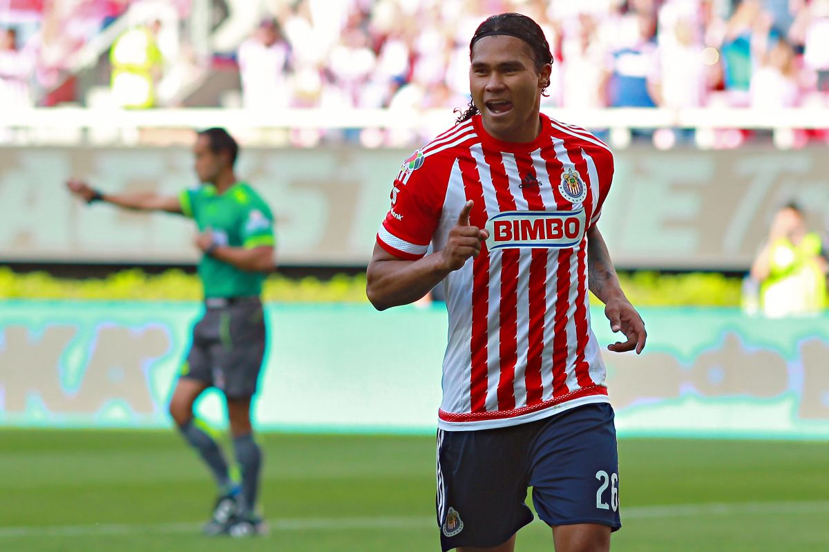 ¿El héroe de Chivas? Gullit Peña asegura que salvó del descenso al ...