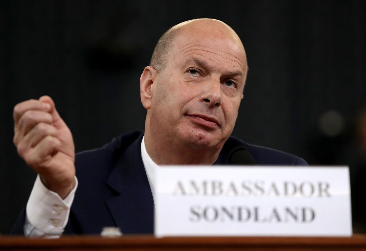 “Porristas” de MAGA no saben cómo manejar a Trump: Gordon Sondland - La ...