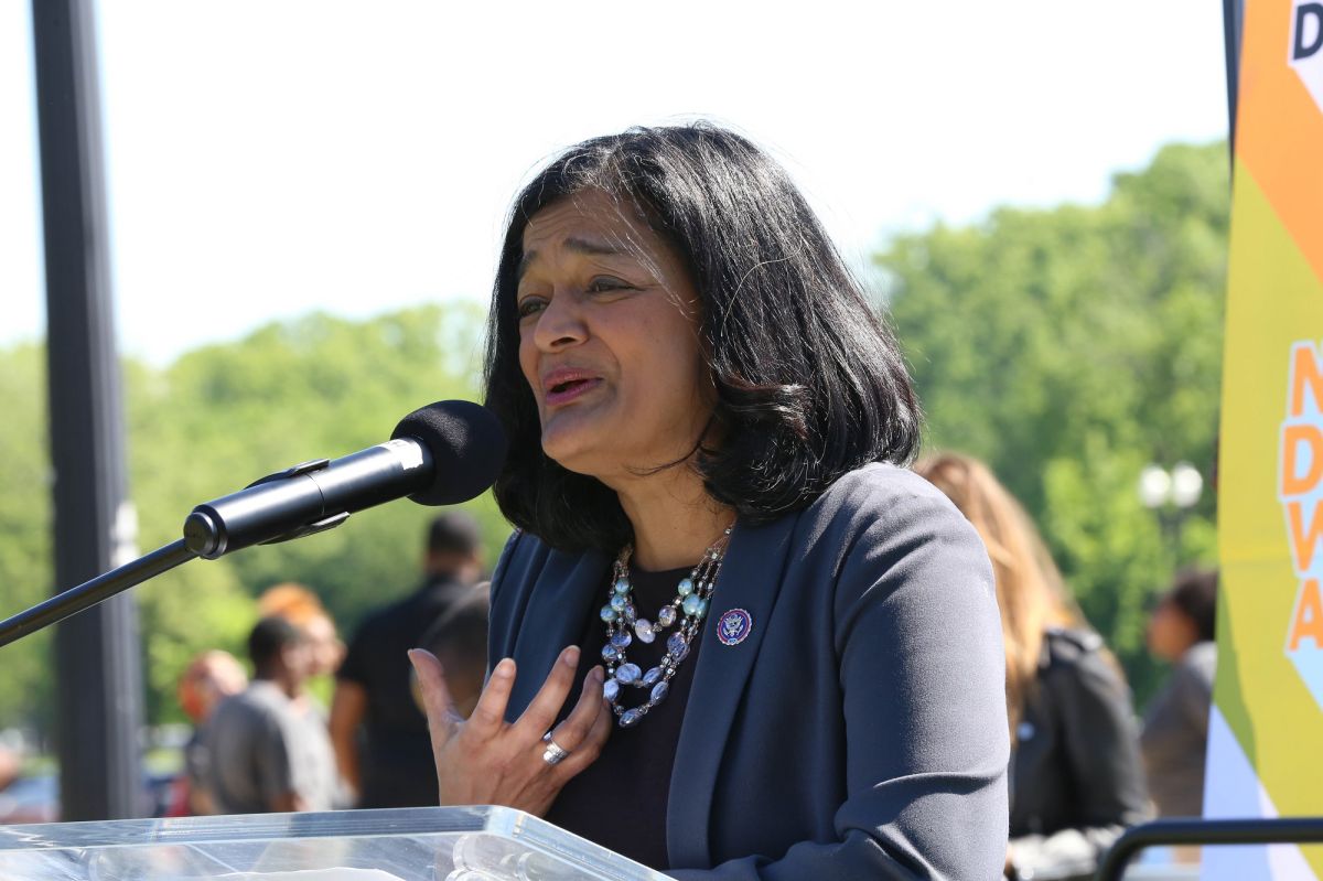 Demócratas progresistas se “echan para atrás” en petición a Biden sobre ...