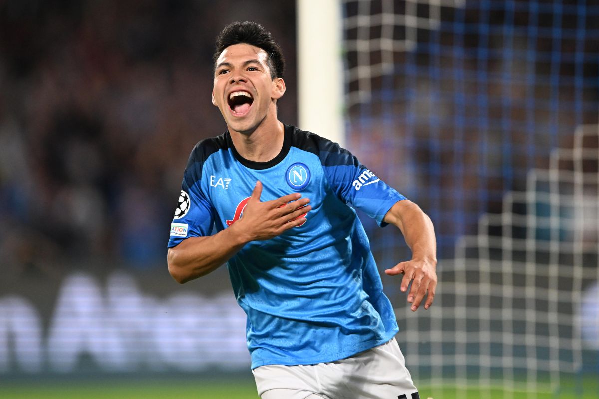 Dueño del Napoli espera que ‘Chucky’ Lozano siga en el equipo la ...