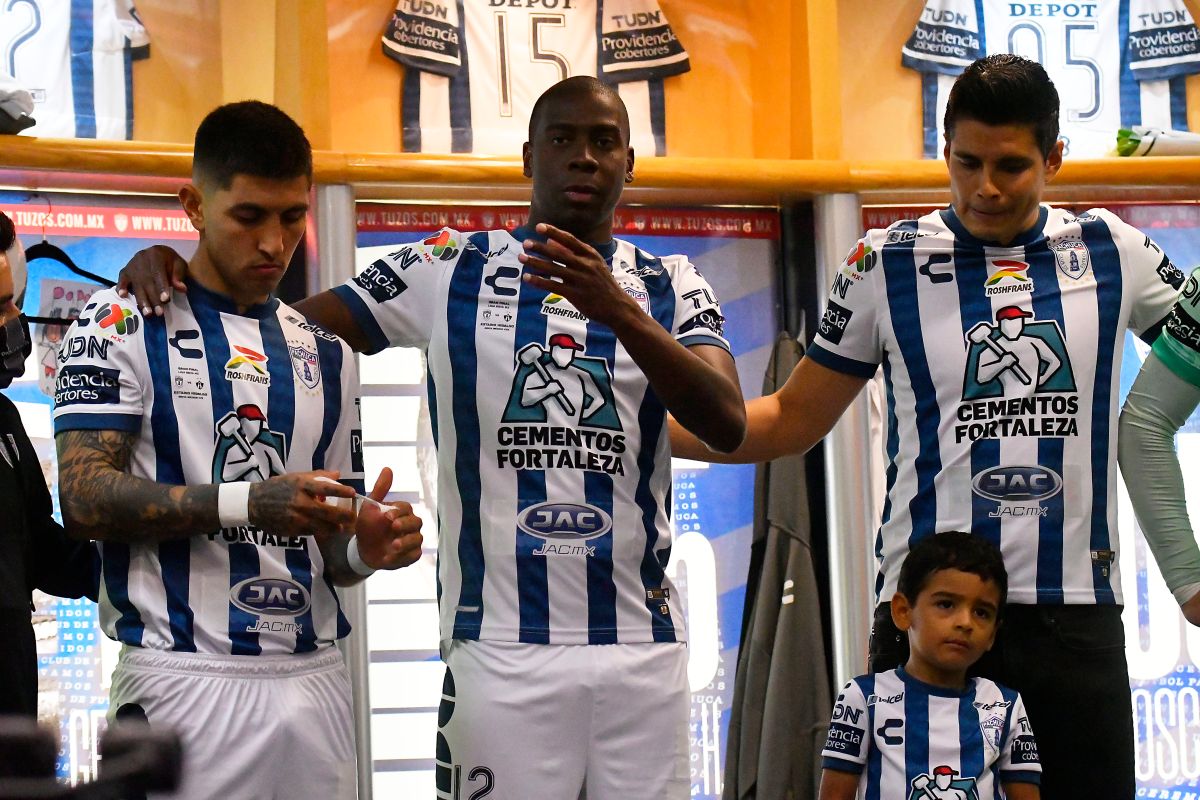 Futbolista mostró partes íntimas durante un partido en Colombia y ahora ...