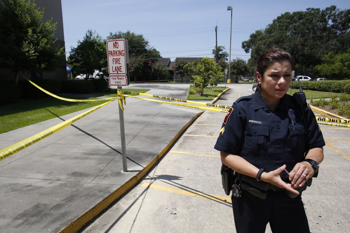 Madre de Louisiana llamó al 911 después de dispararle a su hija para ...