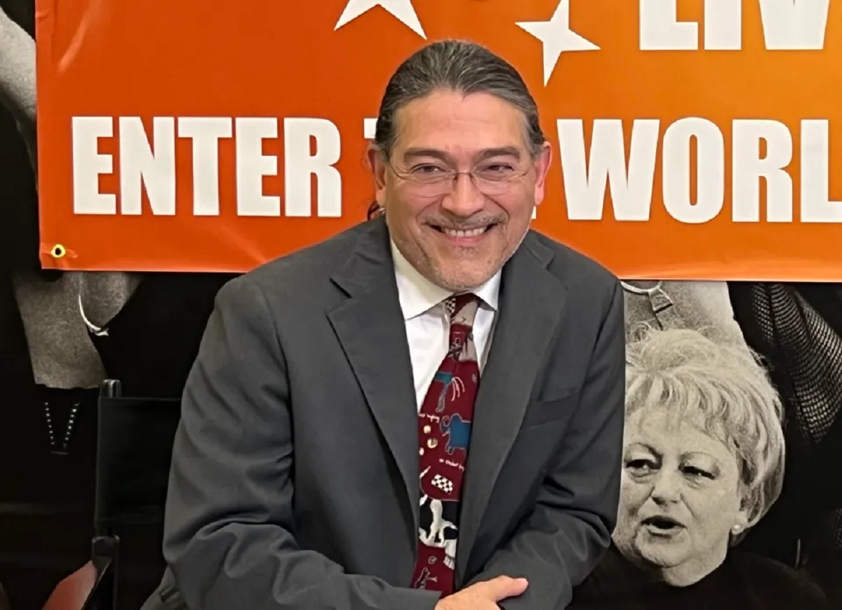 “We should recognize and value diversity within Latino groups”, Robert ...