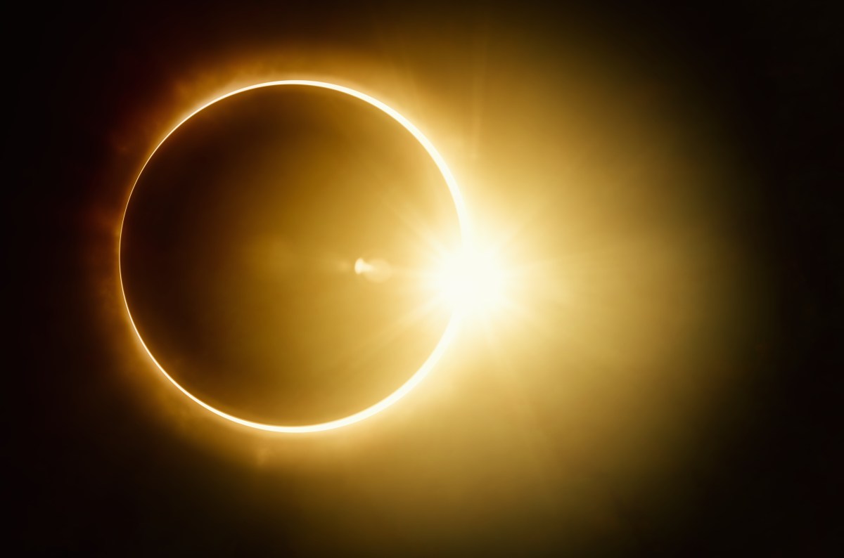 Eclipse solar octubre 2022: qué hacer y qué no hacer, según la ...
