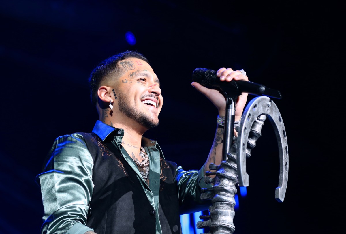Christian Nodal se vuelve ¡LEYENDA! de la música al conseguir histórico ...