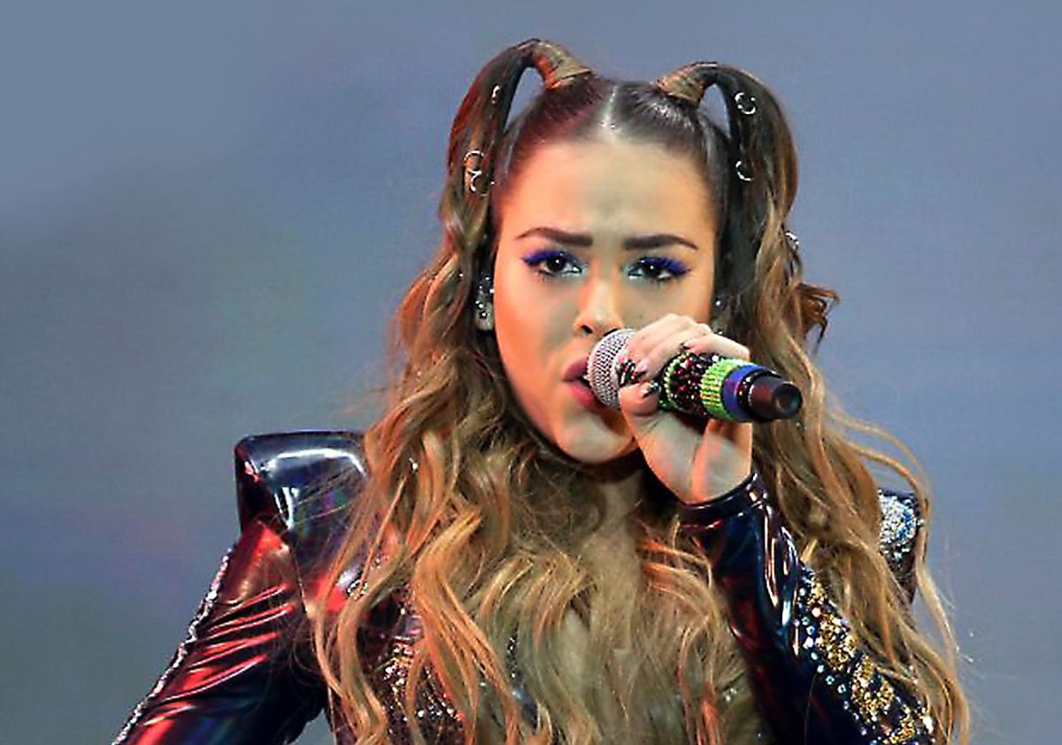 Así fue como Danna Paola se abrió la ceja en pleno concierto | VIDEO - La Opinión