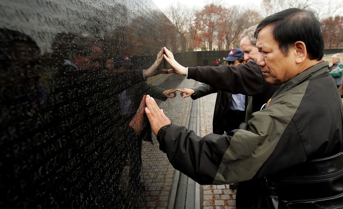 Un día como hoy se develó el Monumento a los Veteranos de Vietnam - La ...