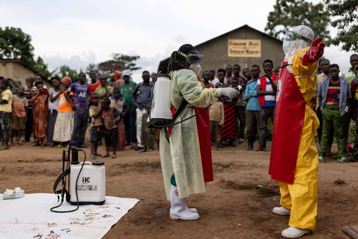 Uganda extiende el confinamiento en distritos afectados por un brote de ...