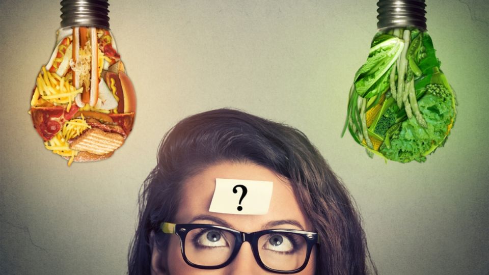 Qué alimentos pueden ayudar a agudizar tu cerebro - La Opinión