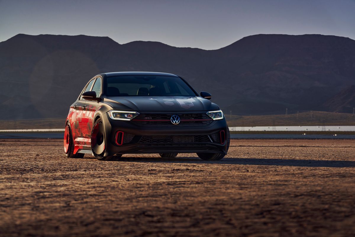Volkswagen se inspira en el pasado para presentar el Jetta GLI ...