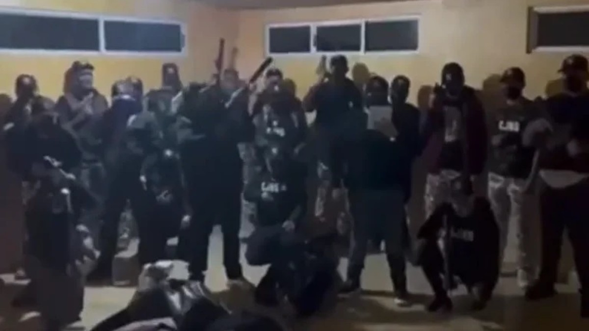 “Ya estamos aquí”: Miembros del CJNG aparecen en video para anunciar su ...