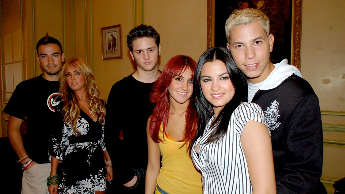 Así reaccionaron Anahí, Dulce y el resto de los RBD al embarazo de ...