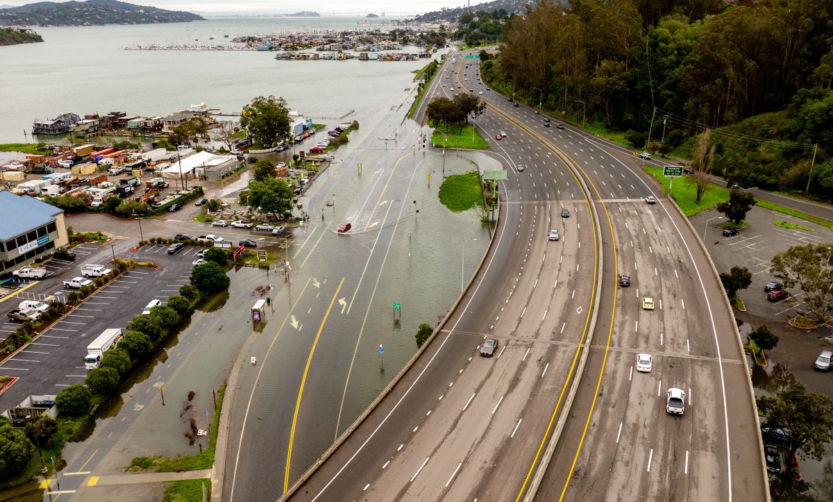 Tormenta “brutal” azotará California y alertan de inundaciones mortales ...