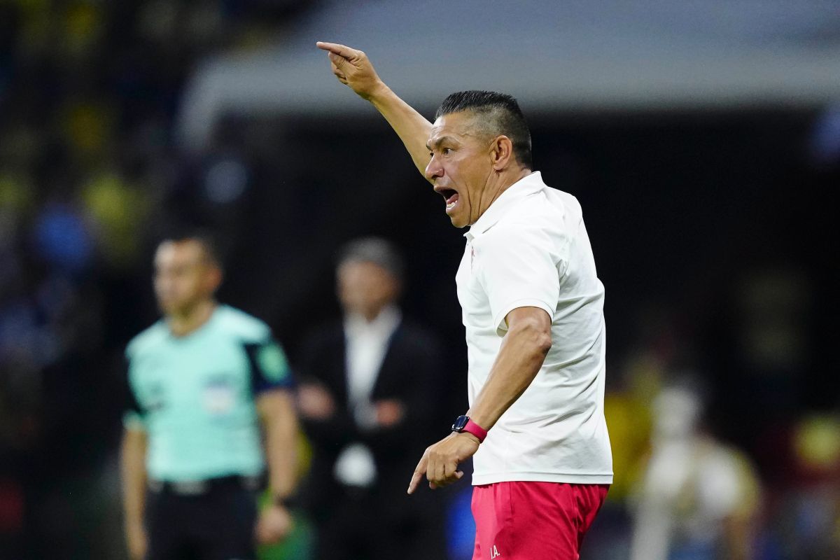 Ignacio “Nacho” Ambriz advirtió que hay una crisis futbolística en la ...