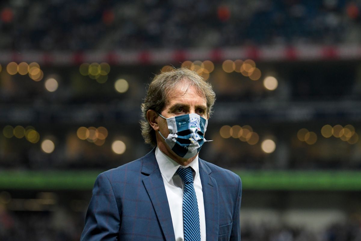 “Estoy contento de que se hayan fijado en mí”: Guillermo Almada habló ...