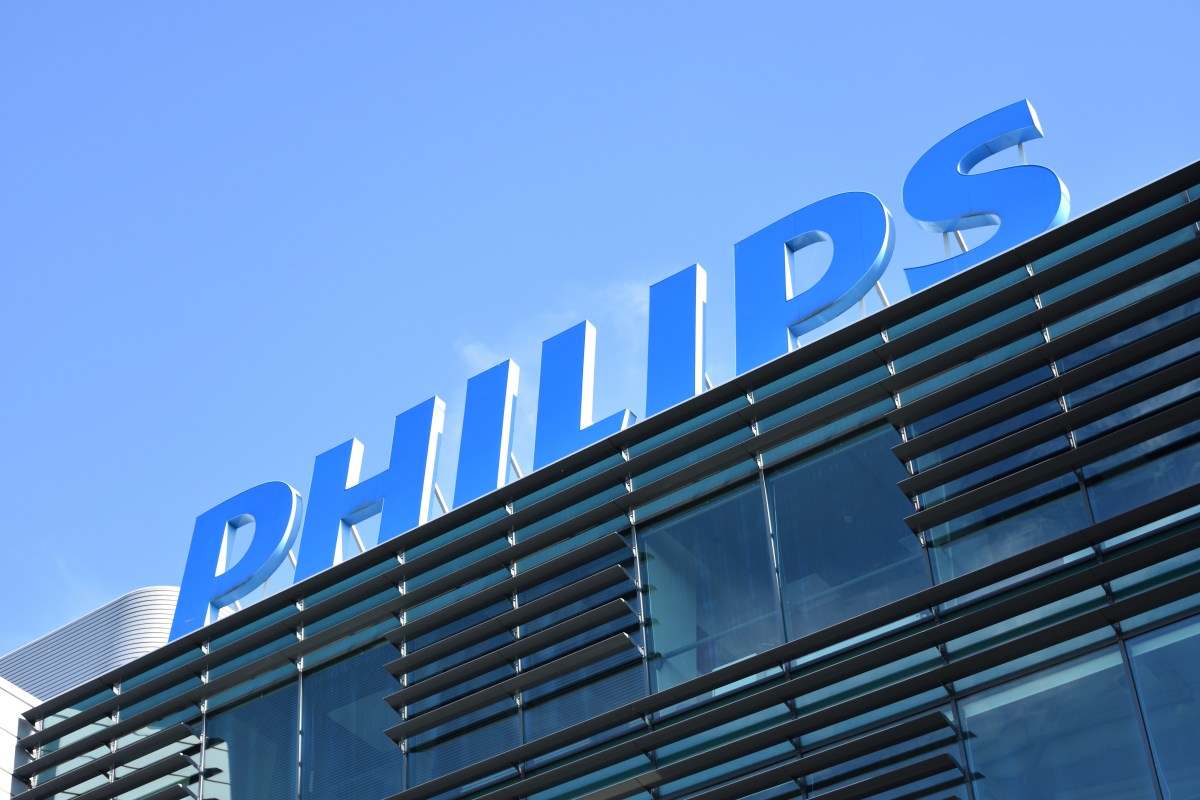 Philips cortará 6,000 puestos de trabajo - La Opinión
