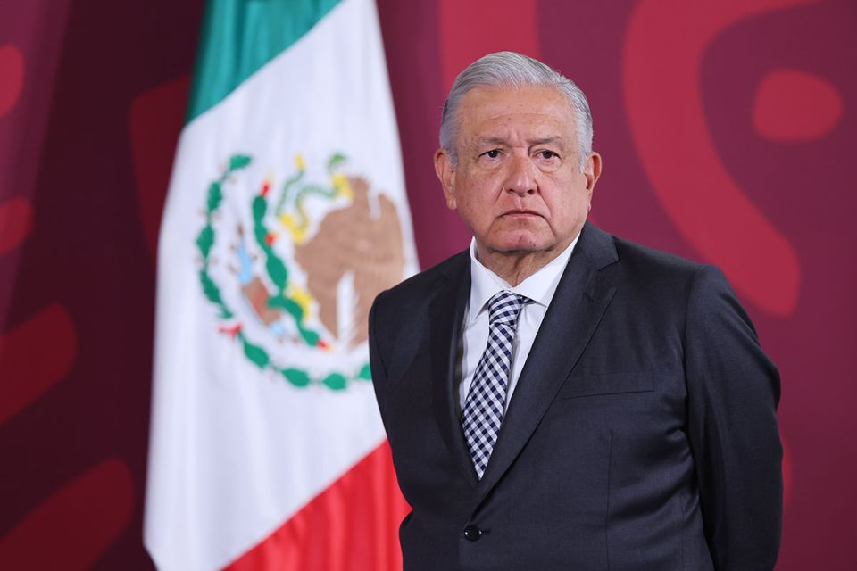 AMLO demandará por daño moral a César de Castro abogado de Genaro ...