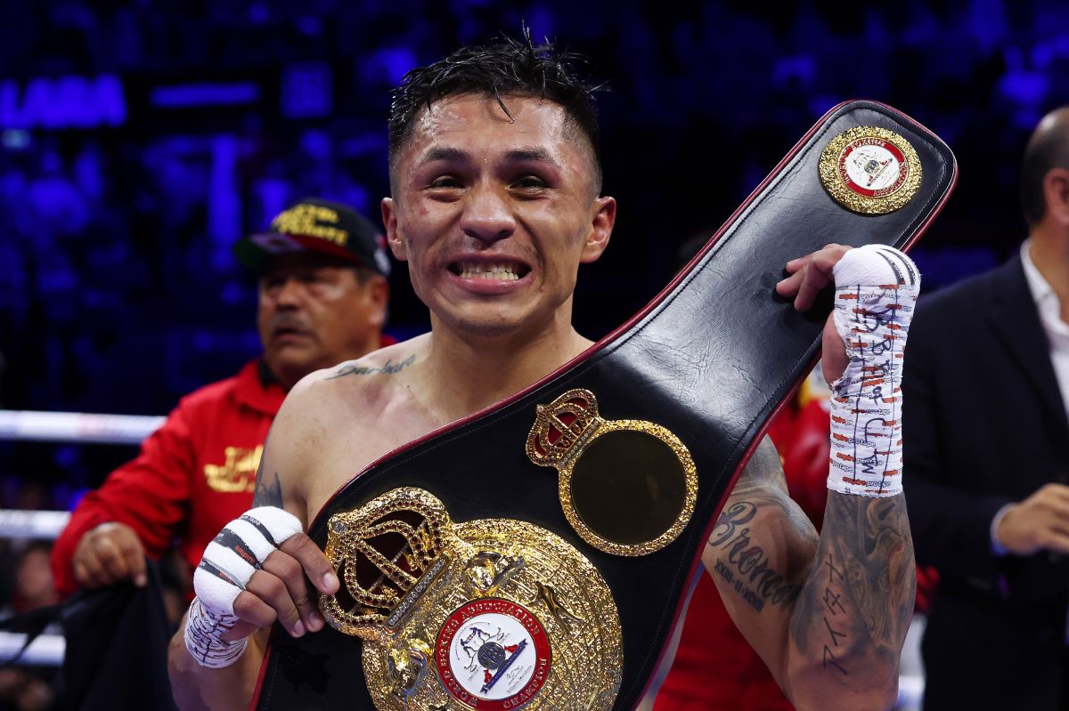 Mauricio “Bronco” Lara le da a México nuevo campeonato mundial de peso ...