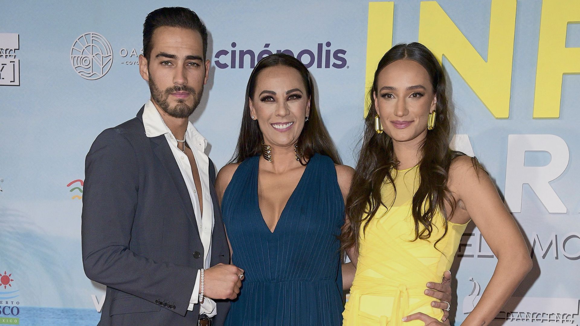 Hijo de Consuelo Duval debuta como cantante y las redes enloquecen - La ...